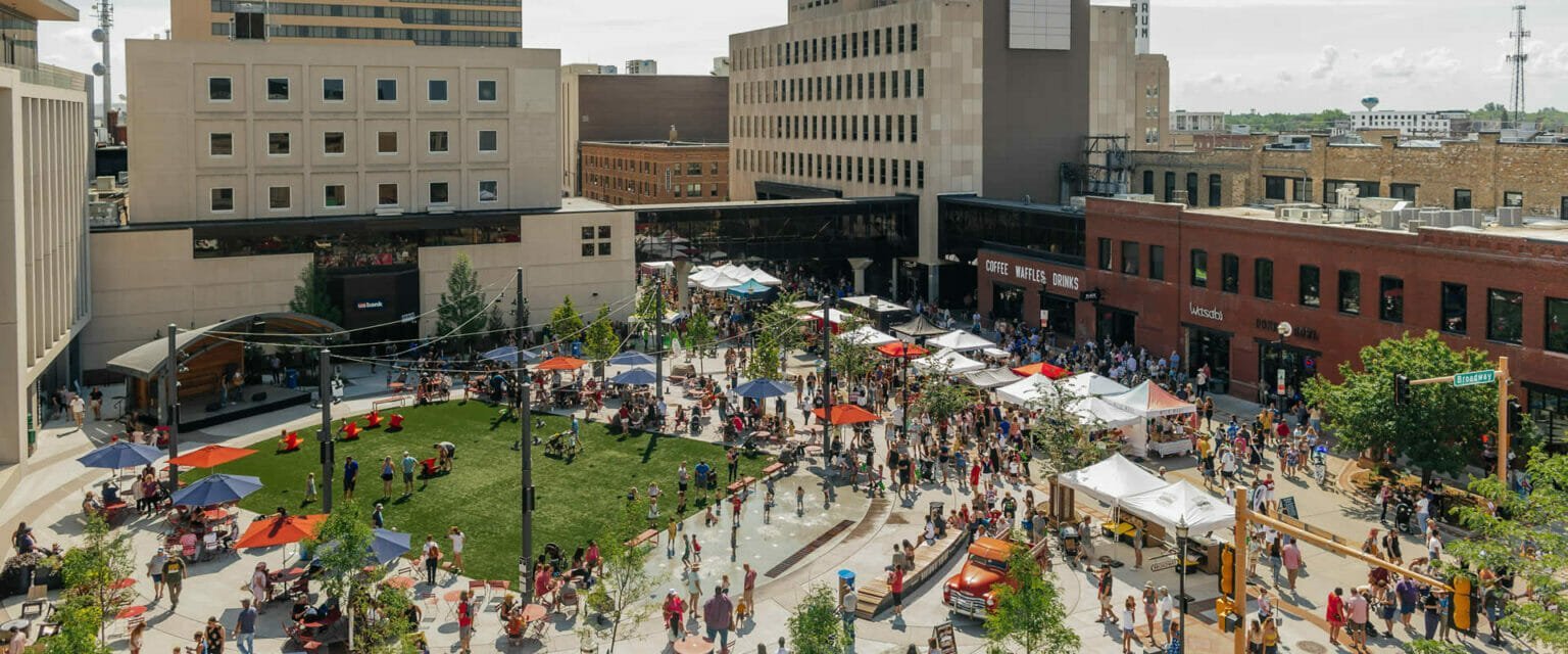 Data Snap Shots - Greater Fargo Moorhead Economic Development Corp.